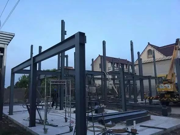 Steel structure + AAC Panel Prefabricated Villa Case Introduction ...